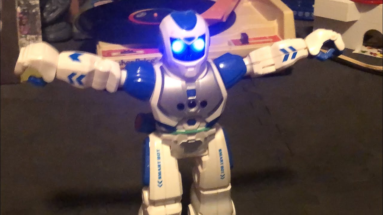 G-man robot - YouTube
