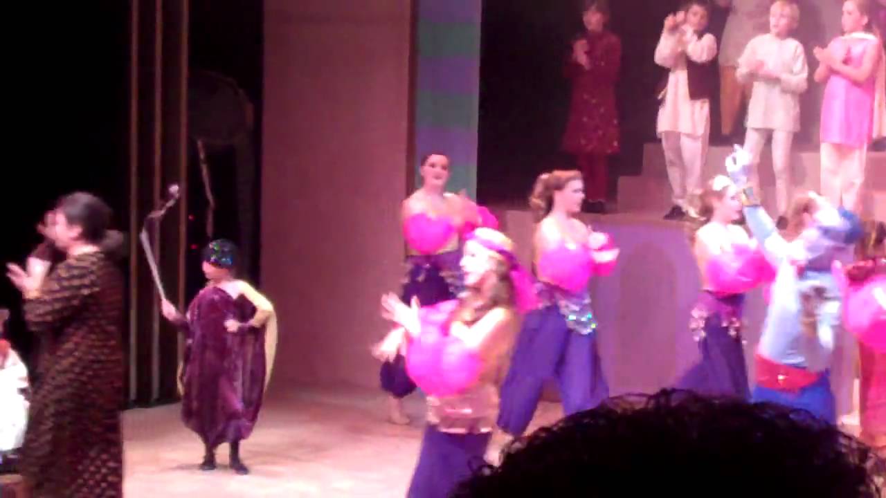 Aladdin Jr. Prince Ali - YouTube