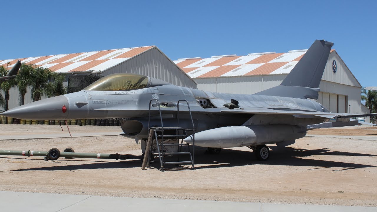 MILITARY JETS AT MARCH AFB MUSEUM - YouTube