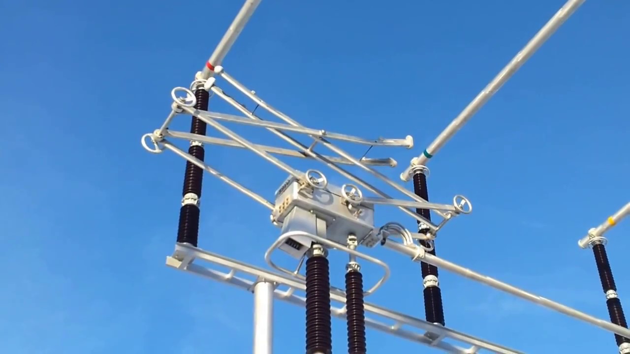pantograph disconnector 500 kV - YouTube