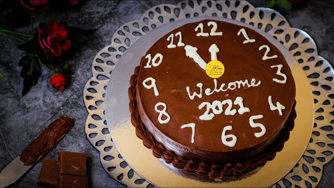 Happy New Year 2021 / Clock Cake / How to frost a cake with Ganache ...