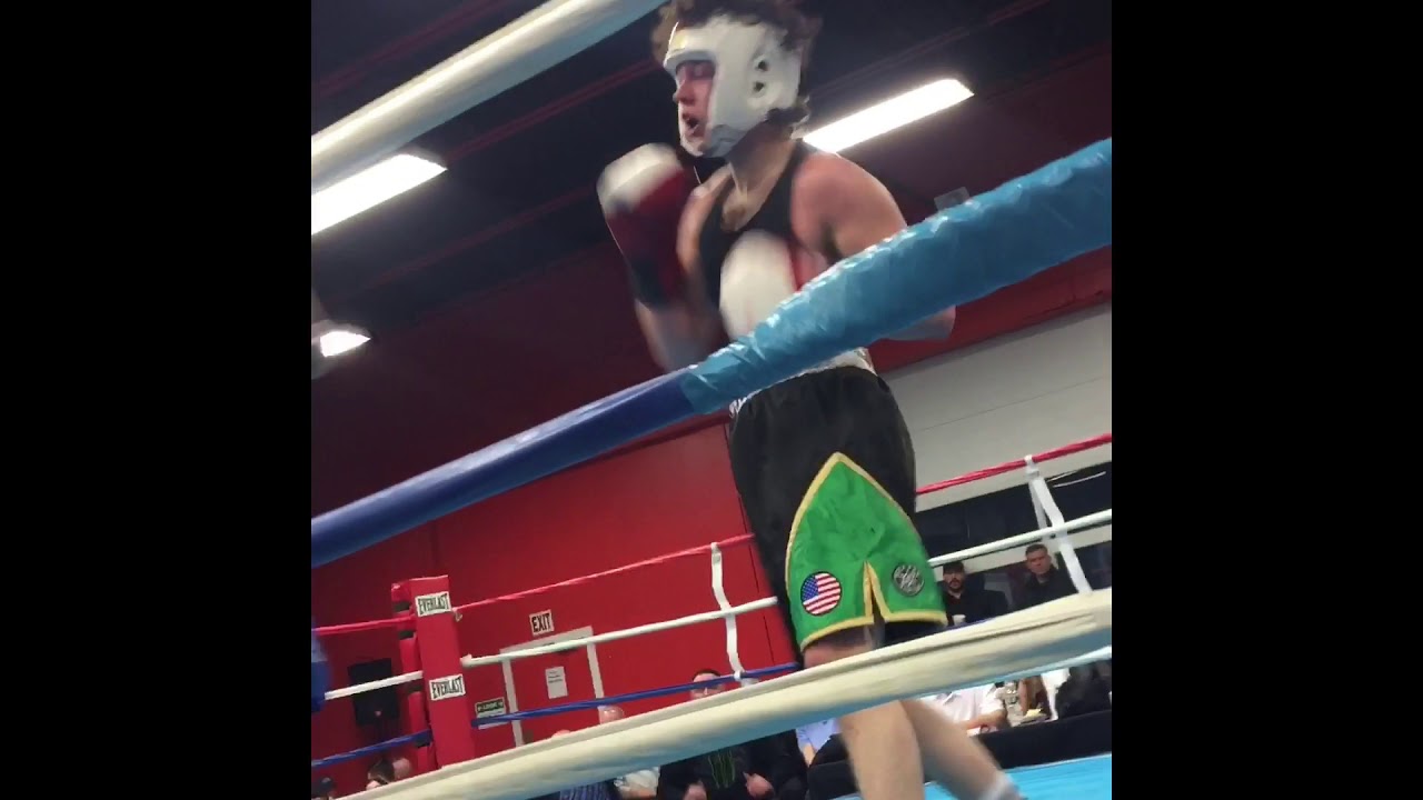 GoldenGloves boxer Gregory Oneal takes fight on short notice - YouTube