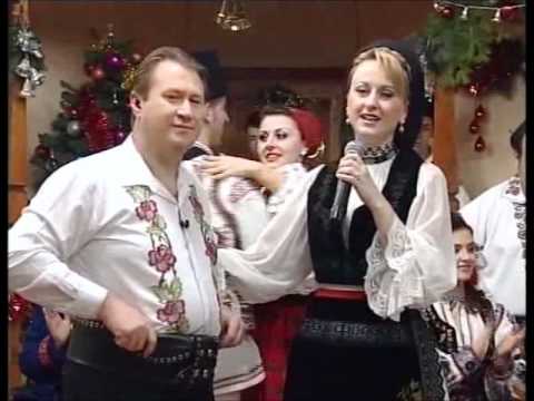 Mirela Manescu Felea- Ma trezii in miez de noapte