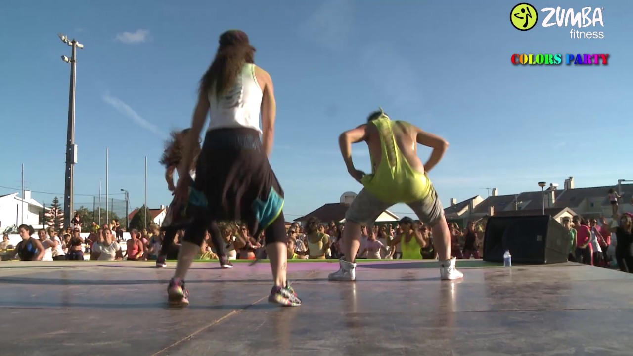 ZUMBA COLORS PARTY - YouTube