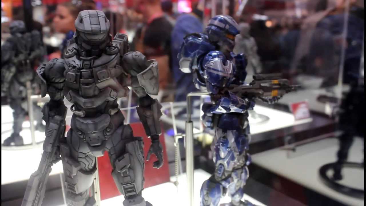 HALO SQUARE ENIX AT SAN DIEGO COMIC CON 2012 - YouTube