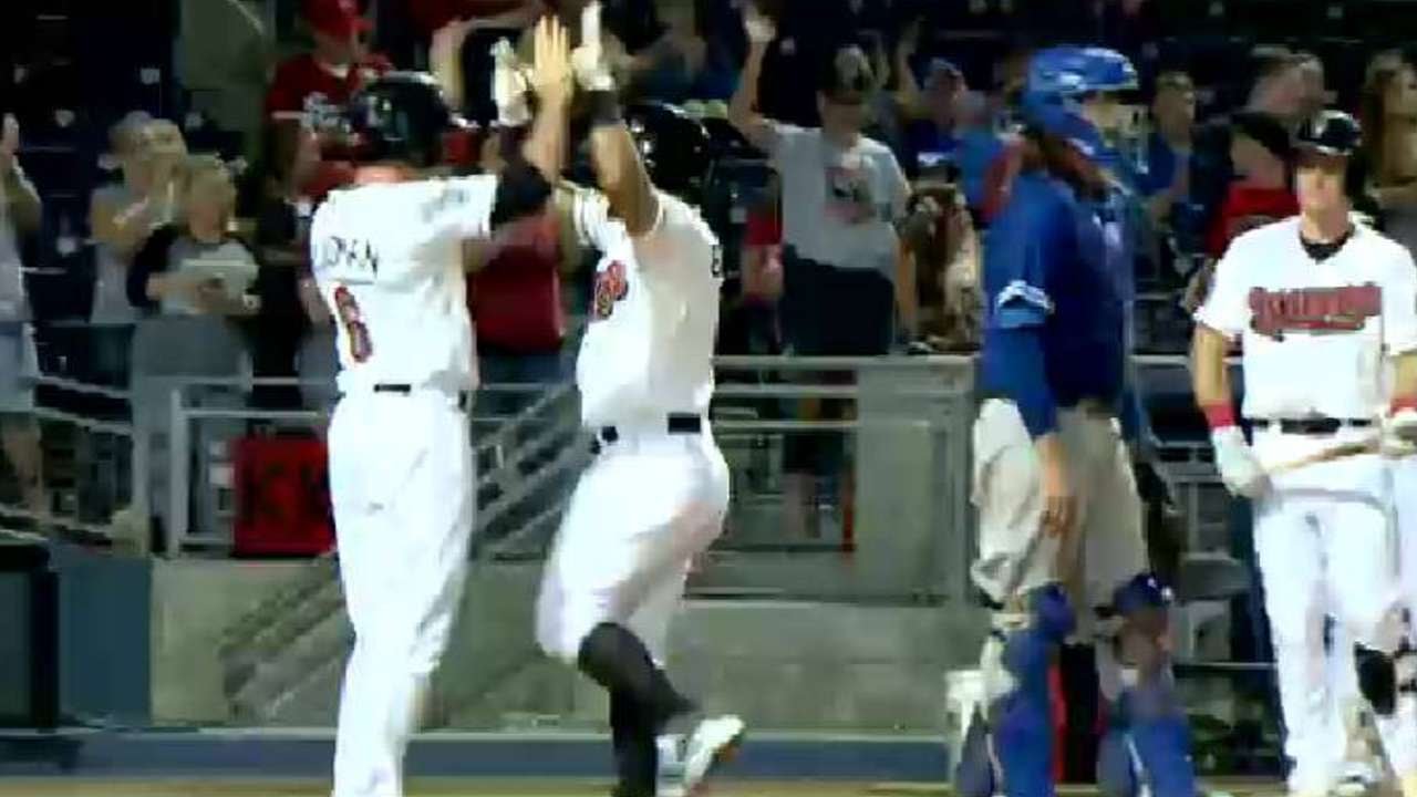 Nashville's Barreto slugs a two-run homer - YouTube