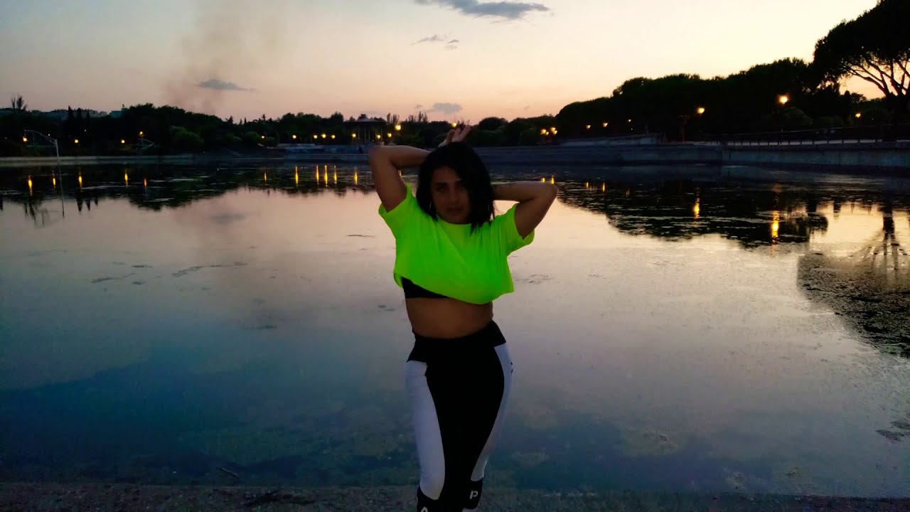 Aya Nakamura - Djadja // coreografía Florcita Cabrera - YouTube