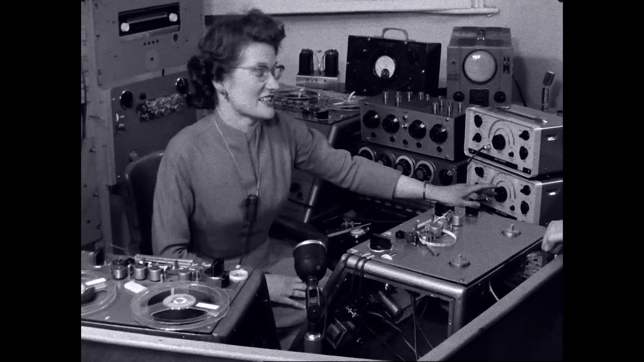 Sisters With Transistors de Lisa Rovner - YouTube