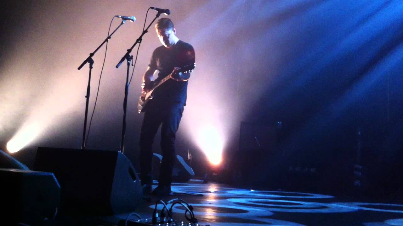 Hanni El Khatib - Loved One Live @ Rouen - YouTube