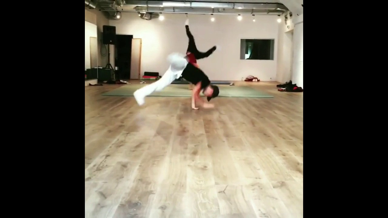 Bboy Lil zoo Practice 2017 Some Basic Powermoves - YouTube