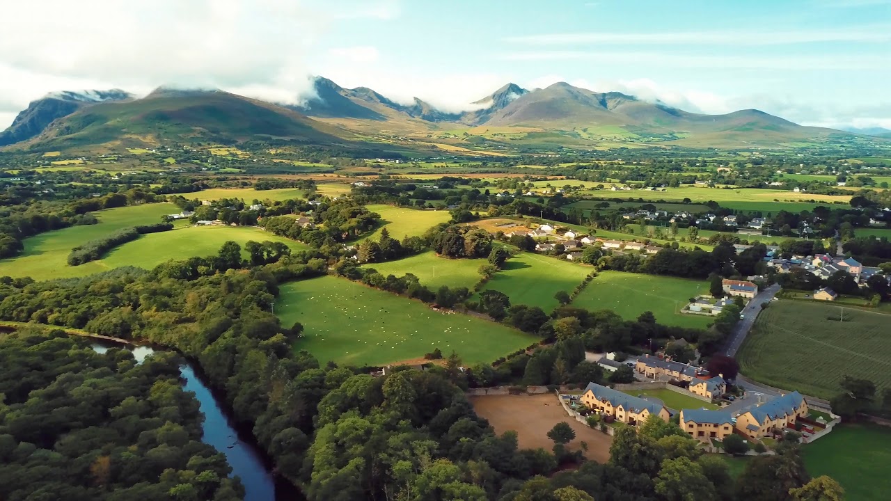 The River Laune & Beaufort House, Beaufort, Killarney, Ireland - YouTube