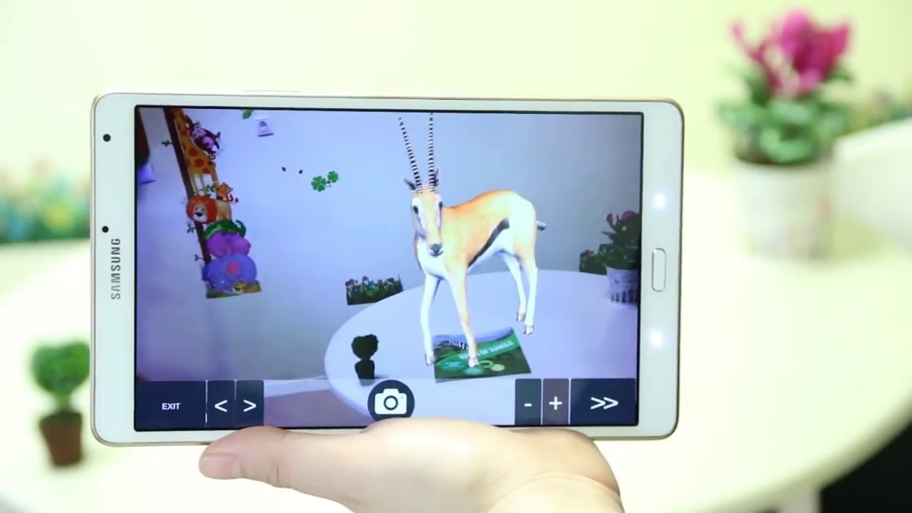 Educational Augmented Reality for kids! - YouTube