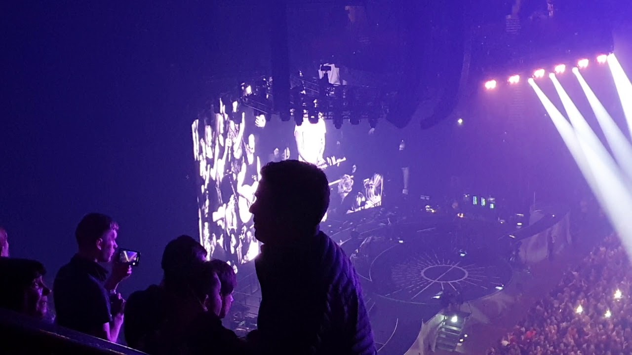 The script Manchester arena 22/02/2020 - YouTube