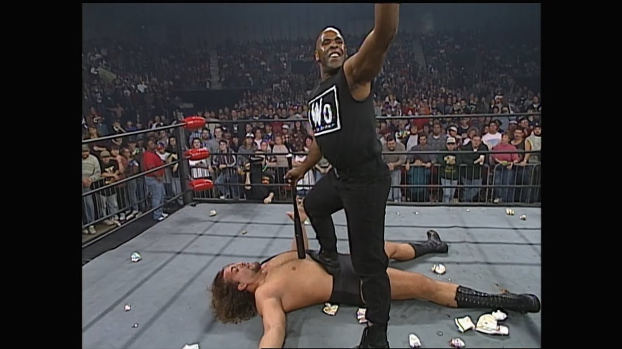 The Giant Clashes with the nWo & Chokeslams Vincent! WCW Monday Nitro ...