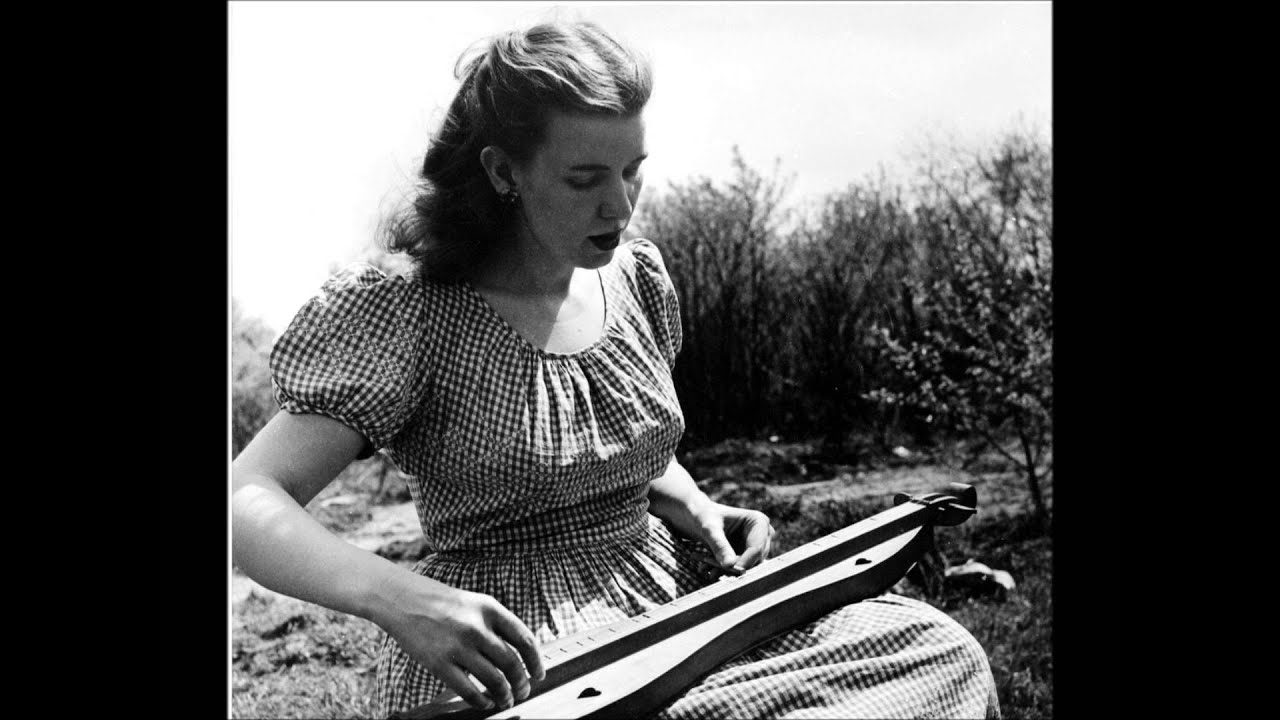 Nottamun Town - Jean Ritchie (1950) - YouTube