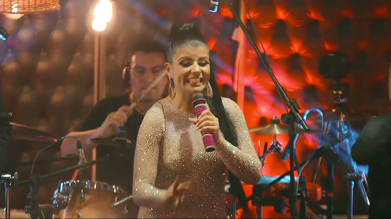 A Mulherada Vai Dominar Os Botecos - Bruna Bessa - YouTube