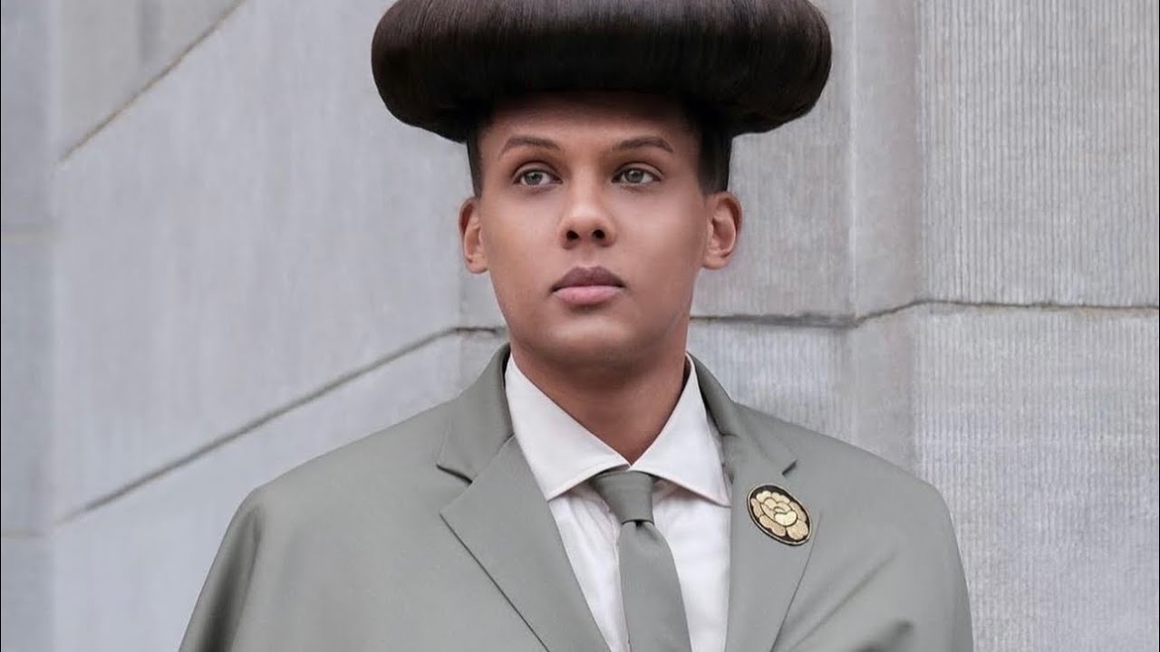 Stromae MAUVAISE JOURNEE , part 2 - YouTube