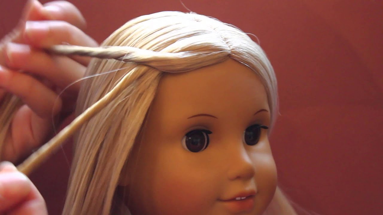 How to do a cute hairstyle on Julie - YouTube