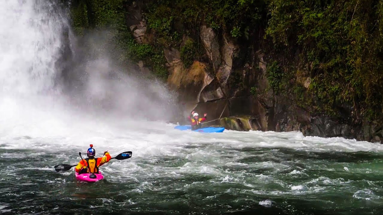 Freestyle Kayaking Waterfalls Chile