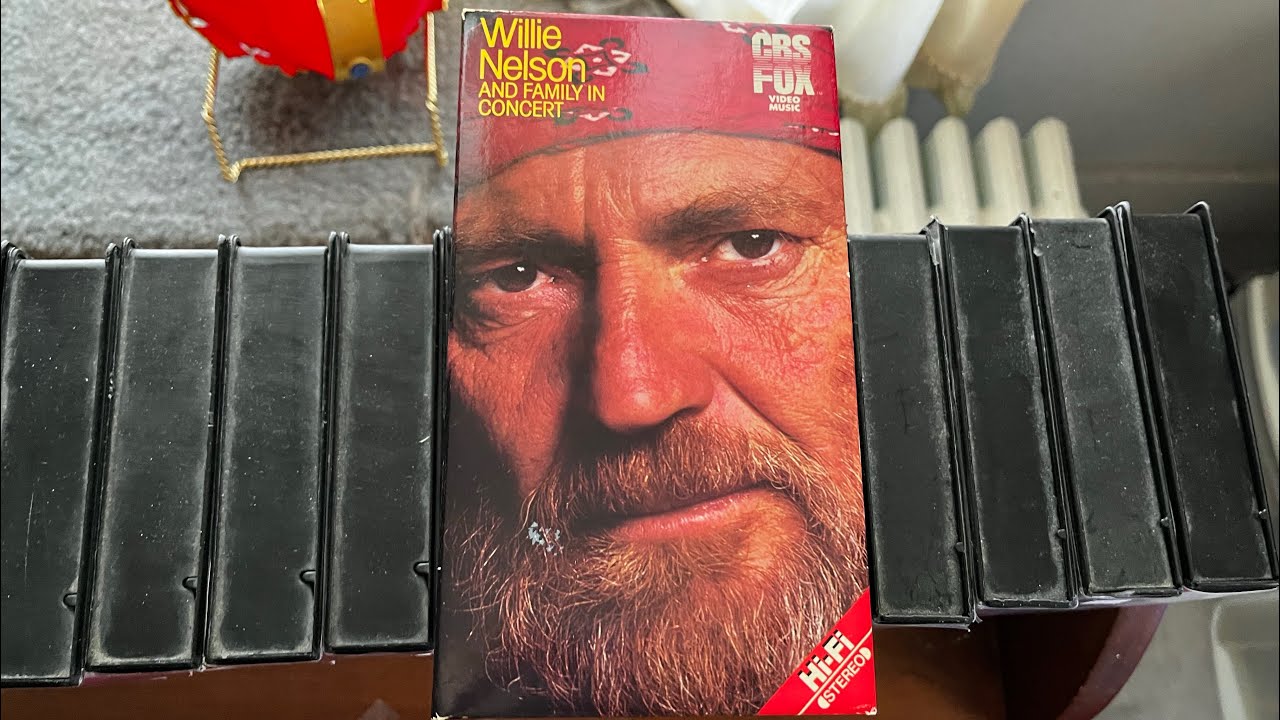 Something Super Unusual At The Very Beginning Of A 1984 CBS/Fox Video ...