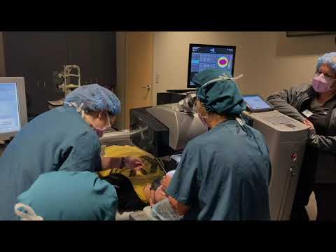 Actual LASIK procedure dictated by LASIK surgeon, Dr. Ferguson, at ...