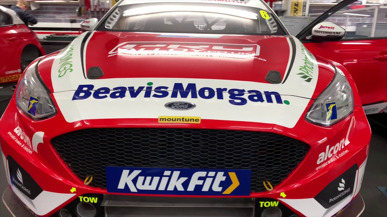 Inside Motorbase: 2020 Ford Focus BTCC - YouTube