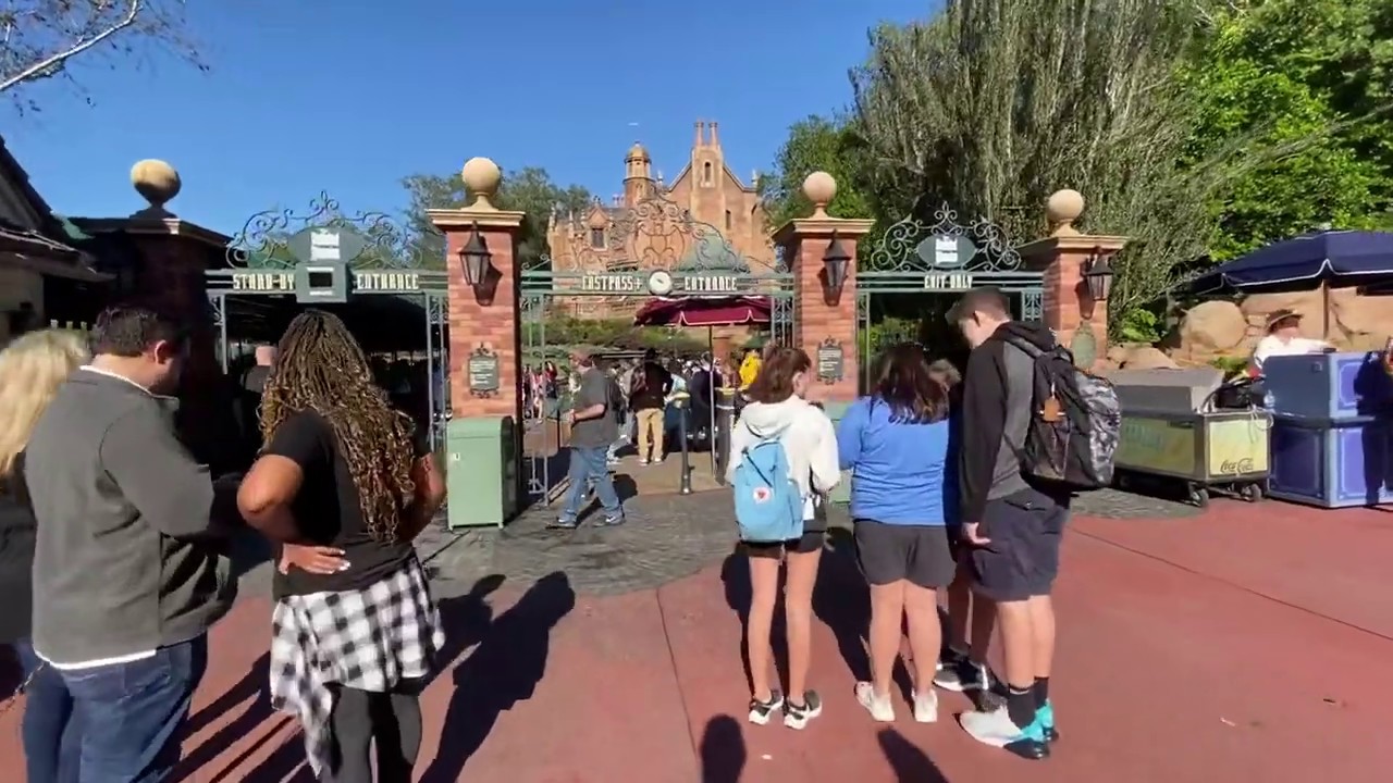 Disney Liberty Square At Magic Kingdom Walt Disney World - YouTube