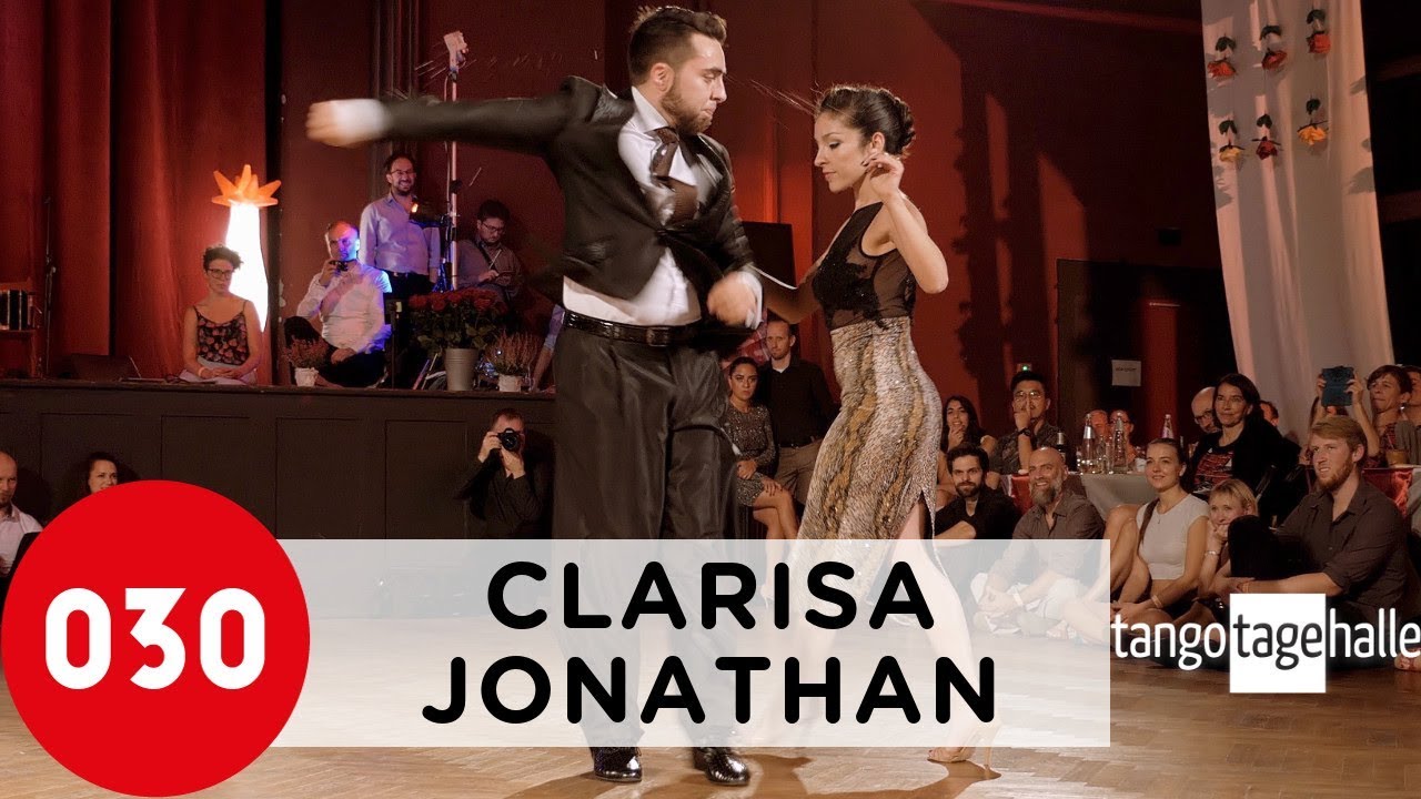 Clarisa Aragon and Jonathan Saavedra – El aeroplano #ClarisayJonathan ...