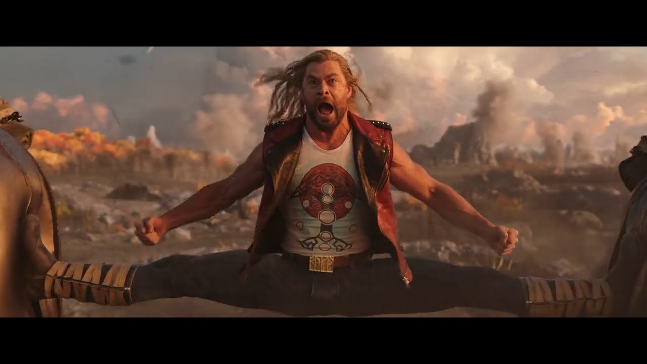 Thor once again returns back in action to save the world - YouTube