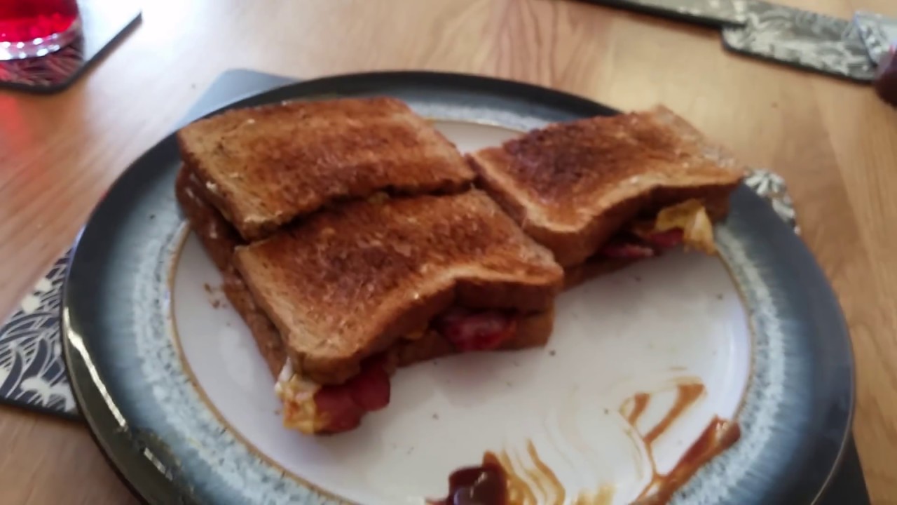 Fail Chef Bacon Egg Sandwich - YouTube