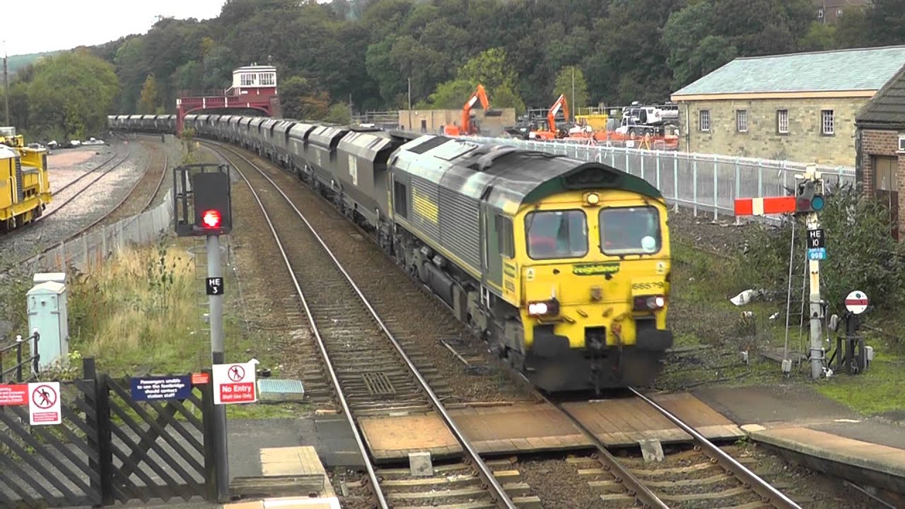Freightliner Class 66 No 66529 at Hexham - York Holgate to New Cummnock ...