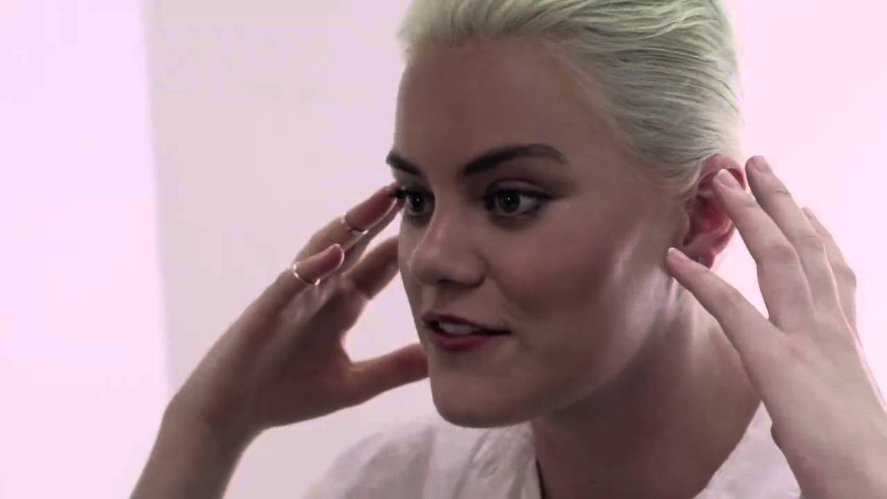 A Beautiful story from TAYA SMITH | COLOR CONFERENCE 2016 | Hillsong ...