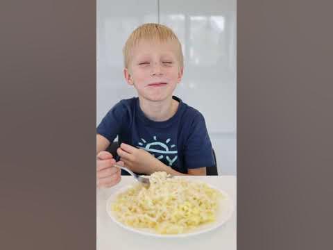КУШАЕМ ЛАПШУ ПРАВИЛЬНО! - YouTube