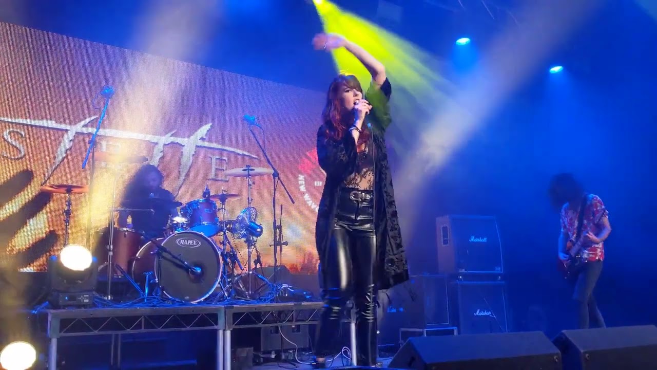 Bastette live at NWOCR Festival 1st October 2022 - YouTube