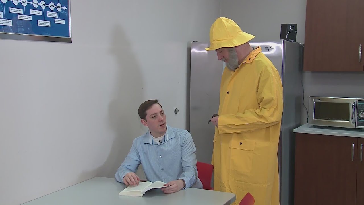 Just how much can you really trust the Gorton's Fisherman? - YouTube