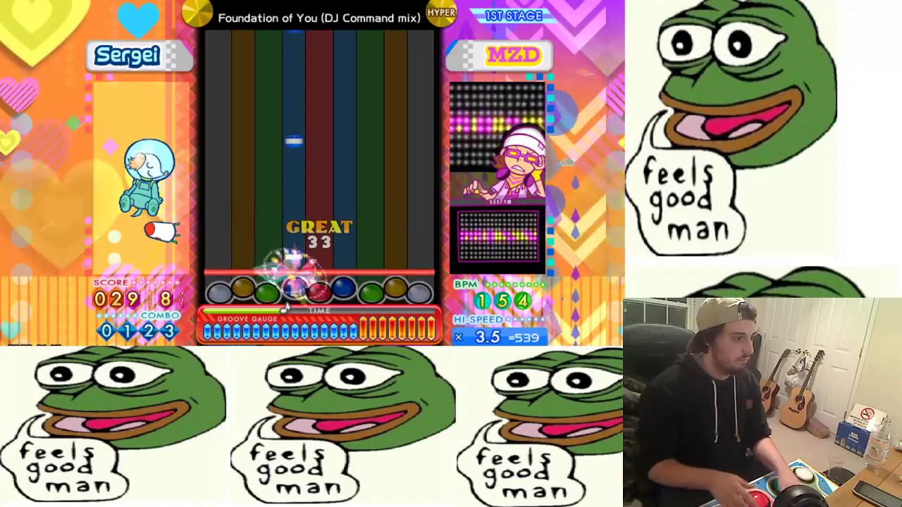 Nerdy white male plays weeb rythem game - YouTube