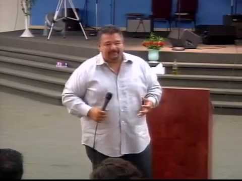 Amistad Cristiana Int. Pastor Henry "El Chino" Millan - YouTube
