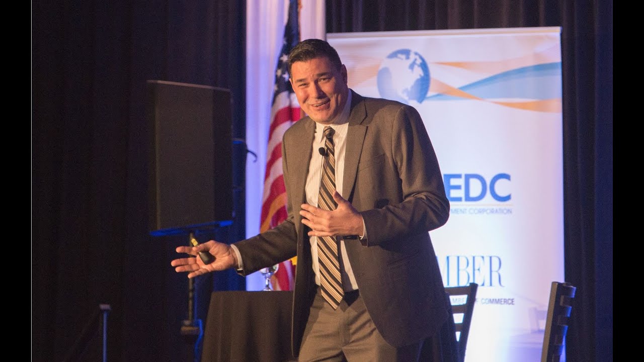 Kern County Economic Summit: Chris Thornberg - YouTube