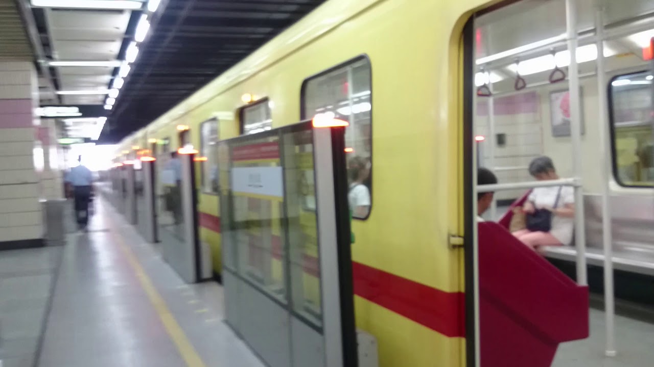 Germany Adtranz Siemens Modular Metro - YouTube