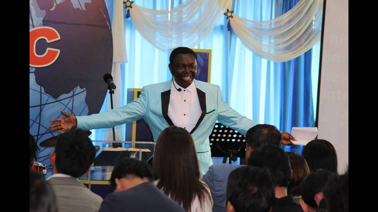 WE WALK BY FAITH ....SIGNS OF THE TIMES : BISHOP MAXWELL A. HAGAN - YouTube