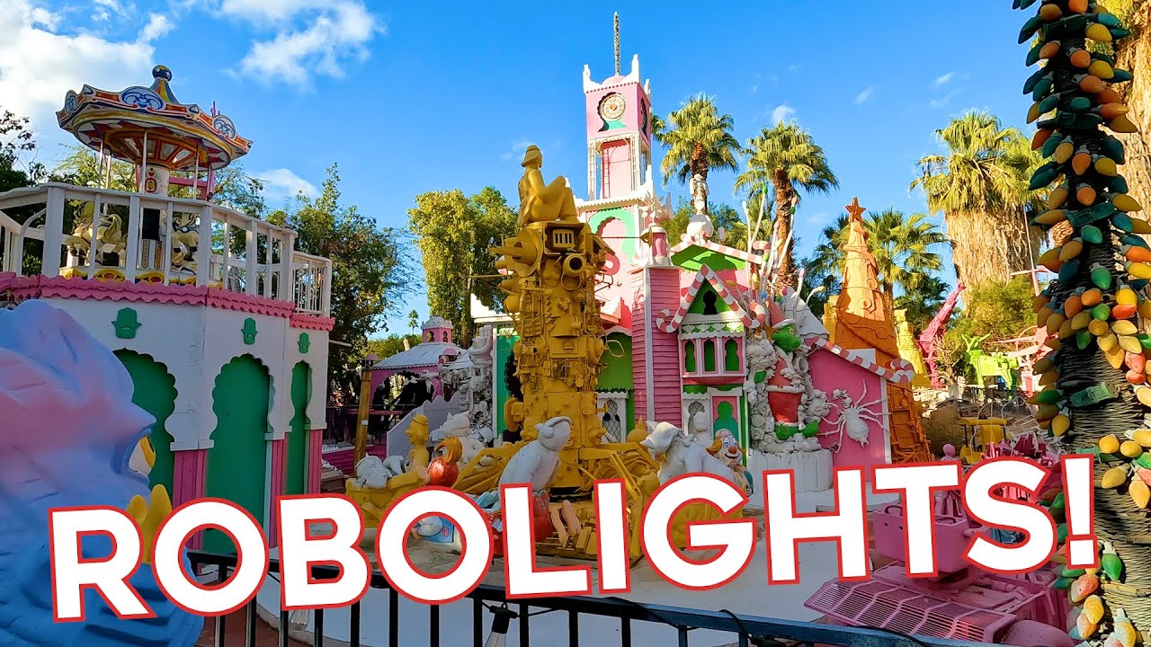 Exploring ROBOLIGHTS Christmas Extravaganza - YouTube