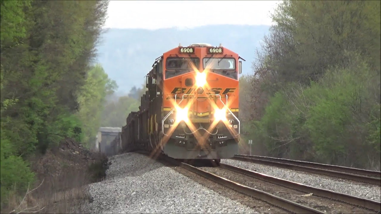 NS 69J & NS M47 at Hixson (March 26, 2016) - YouTube