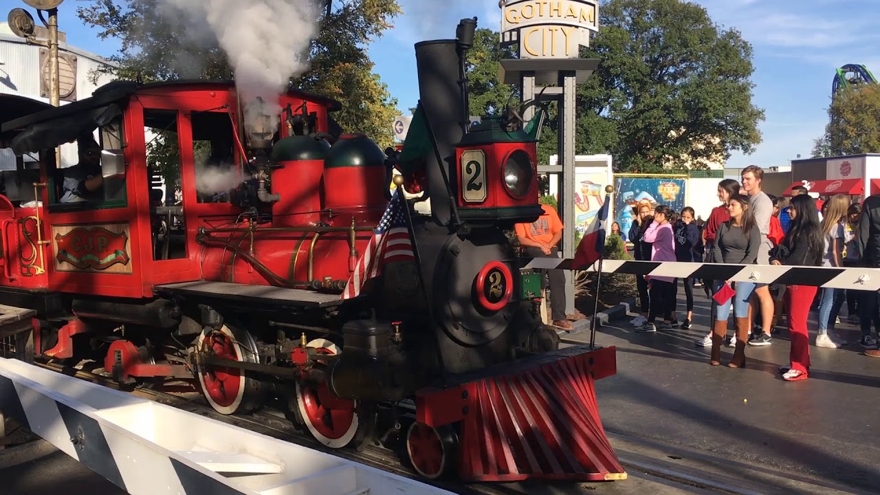 Six Flags & Texas Railroad Engine #2 11-19-2017 - YouTube