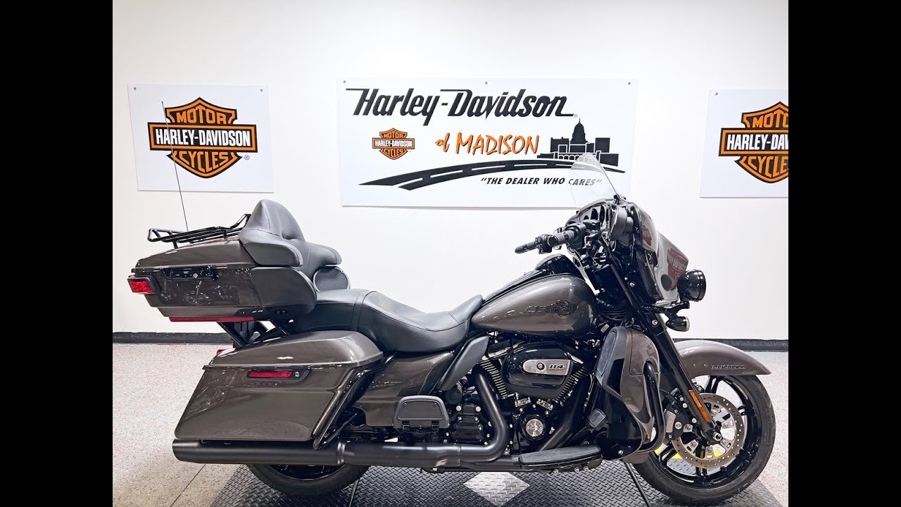 2023 Harley Davidson Ultra Limited FLHTK 1,111 Miles Gray Haze - YouTube
