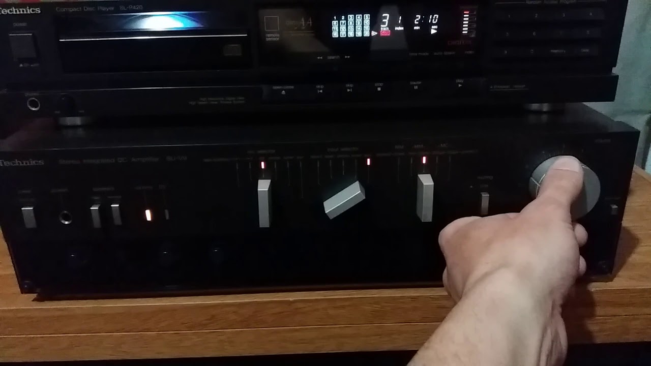 Technics SU-V9 Amplifier - YouTube