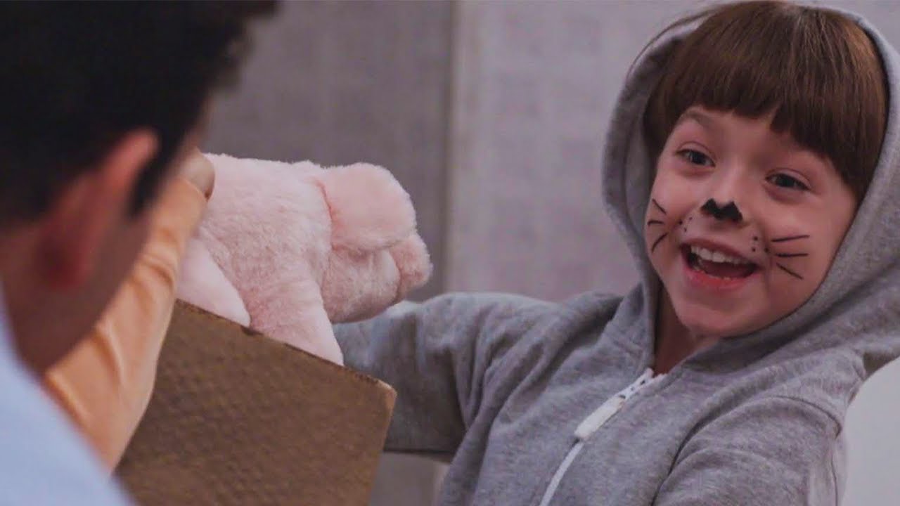 The Three Little Pigs! | Topsy & Tim | Cartoons For Kids | WildBrain ...