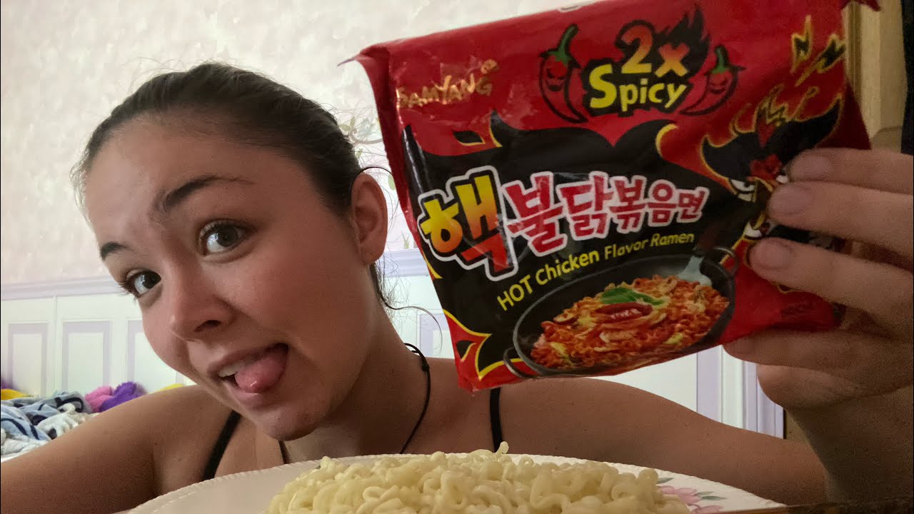 SAMYANG 2X NUCLEAR FIRE NOODLES MUKBANG - YouTube