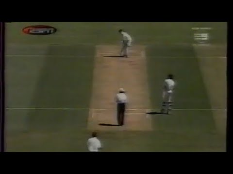 AUS V ENG PERTH TEST 1998 / 99 - YouTube