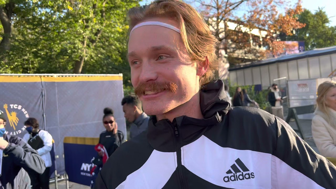 Drew Hunter returns to racing by winning 2021 US road 5k title - YouTube