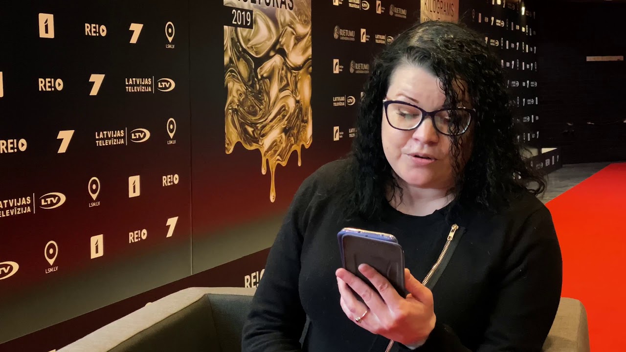 Inese Supe - Sniedzas palīdzīga roka bezspēkam - YouTube